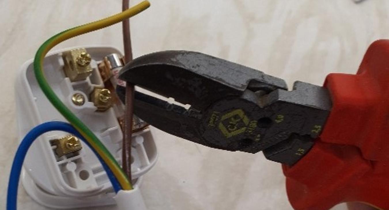 Plug wiring UK - A step by step guide | Electrical Faults Fixed Plug wiring UK - A step by step guide | Electrical Faults Fixed